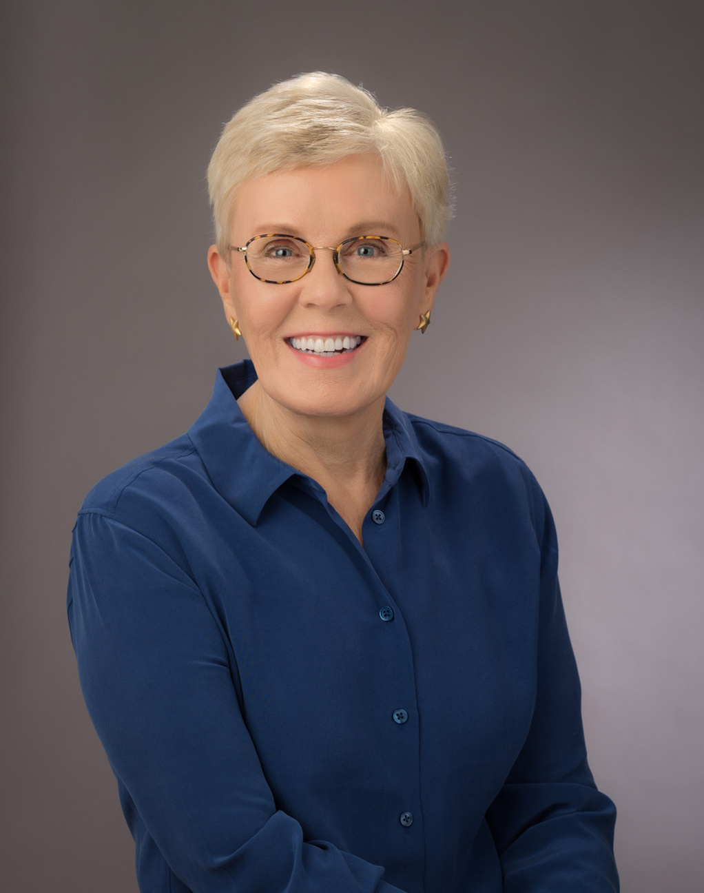 Know Your Neighbors: Meet Pam Munter, a Writer, Retired Clinical ...