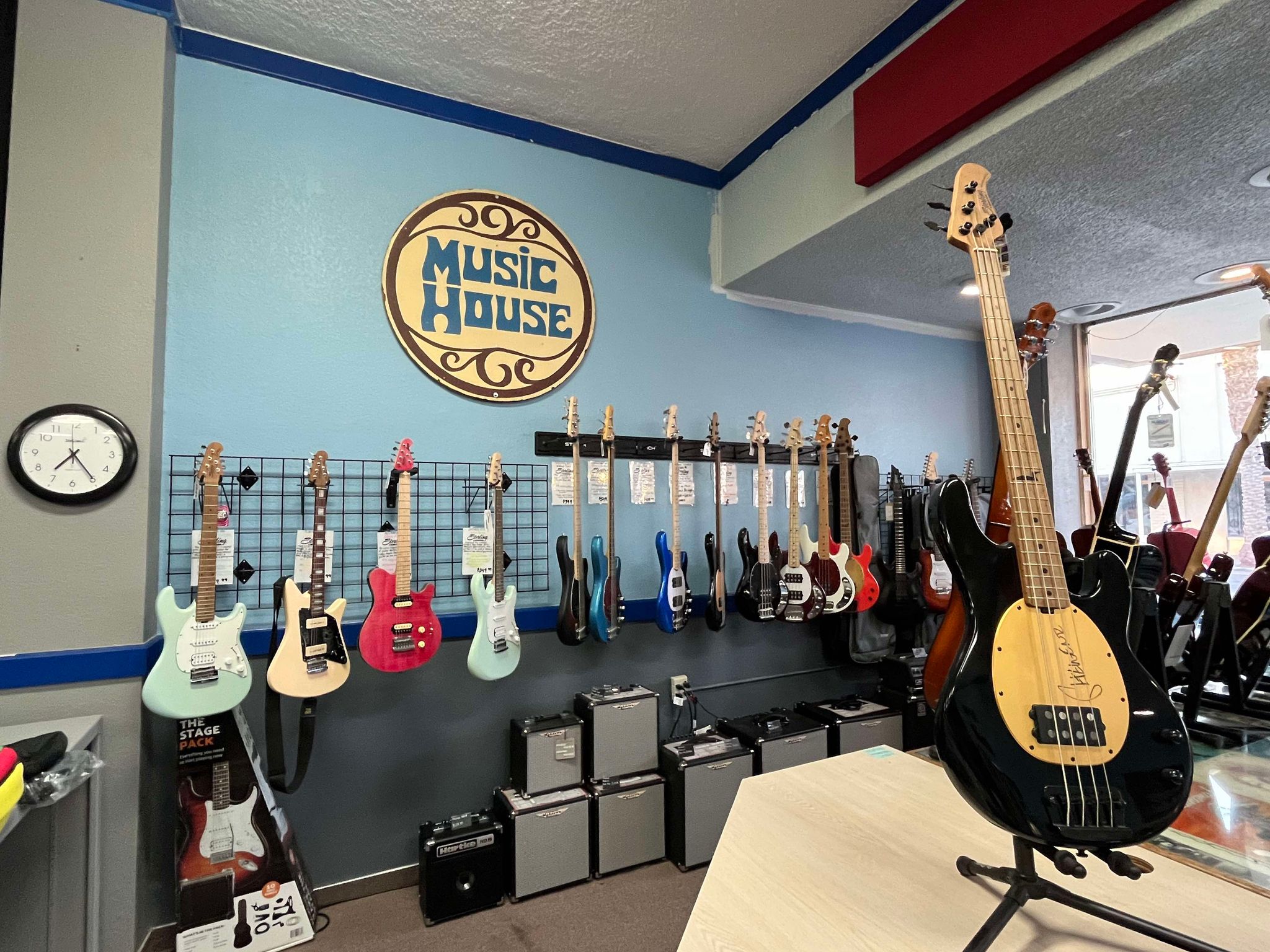 Musical Meeting Place: Music House Indio Combines Instrument Sales ...